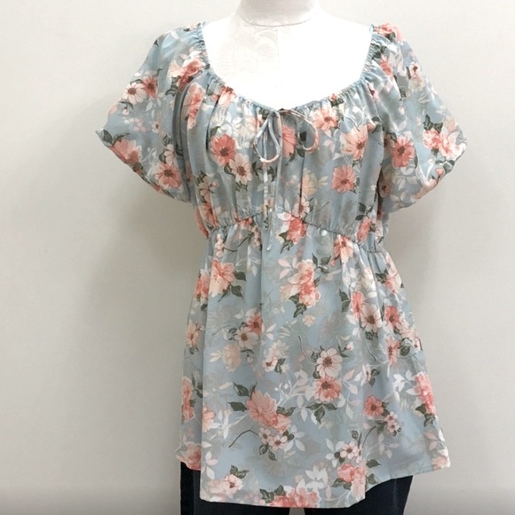 Doe & Rae | Tops | Nwt Doe Rae Blue Floral Blouse Sm | Poshmark